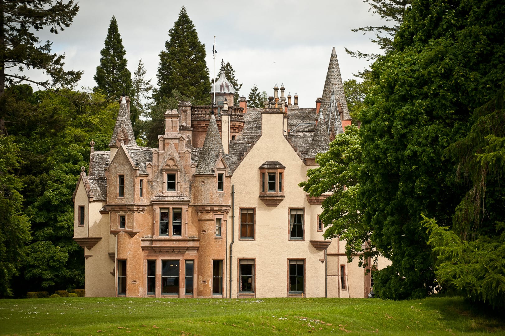 Loyd & Townsend Rose: The finest private estates in the UK and Ireland