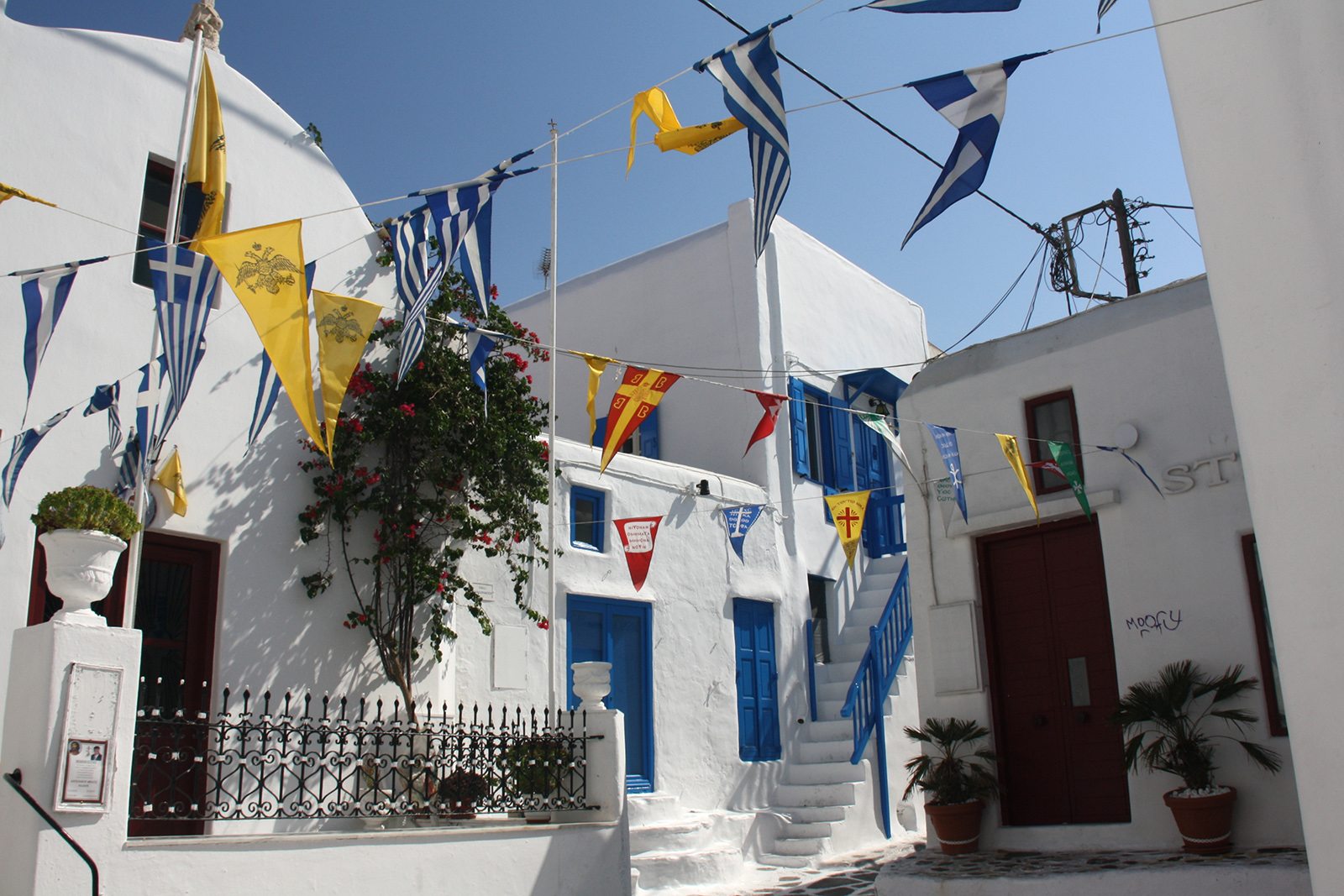 Experiencing Greek Orthodox Easter in Style | UltraVilla